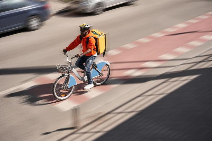 Real-World Examples of Sustainable Transport | Global Mobility Call